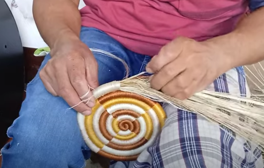 Colombian Weaving Crafts – My Virtual World Trip