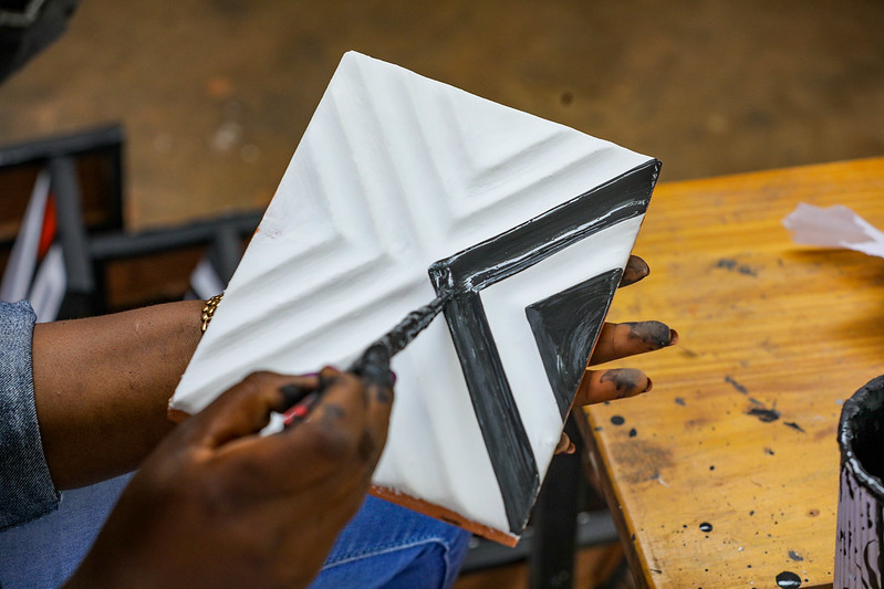 Imigongo, a traditional painting form from Rwanda. – My Virtual World Trip