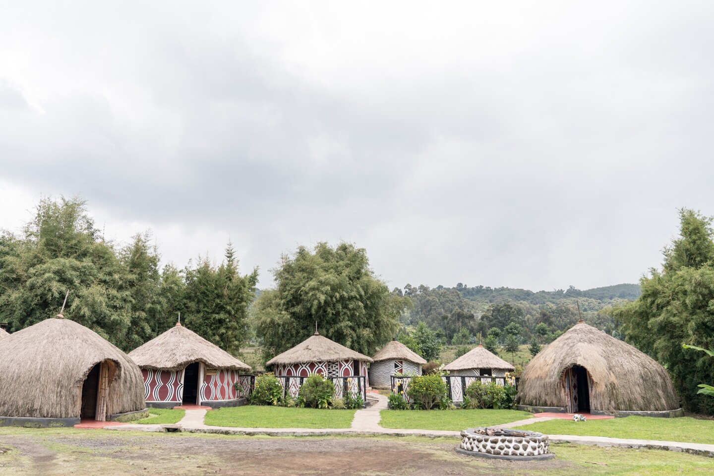 Imigongo, a traditional painting form from Rwanda. – My Virtual World Trip