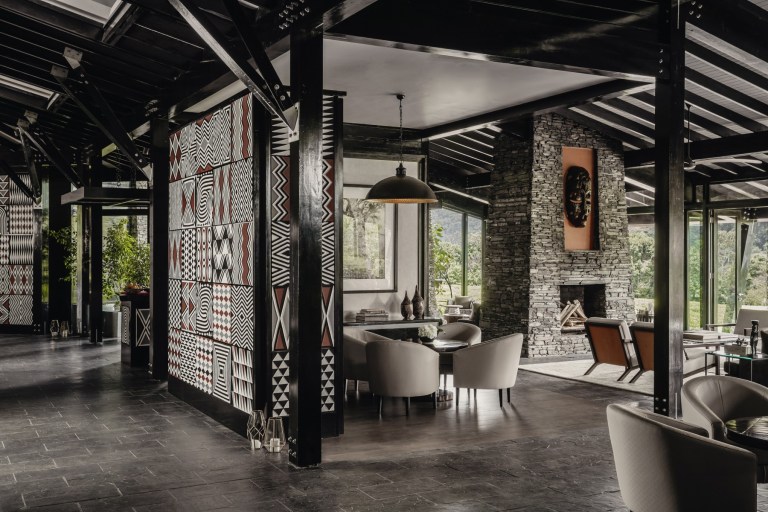 Imigongo, a traditional painting form from Rwanda. – My Virtual World Trip