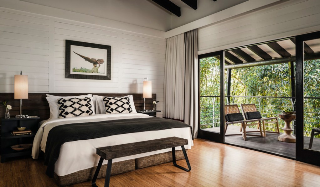 Imigongo, a traditional painting form from Rwanda. – My Virtual World Trip